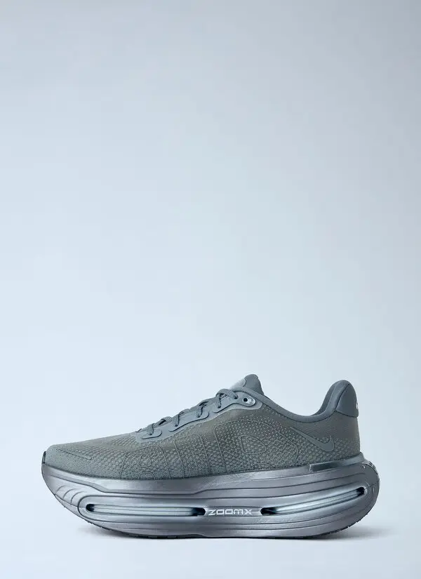 NIKE X ISAMAYA FFRENCH Vomero Premium Sneakers