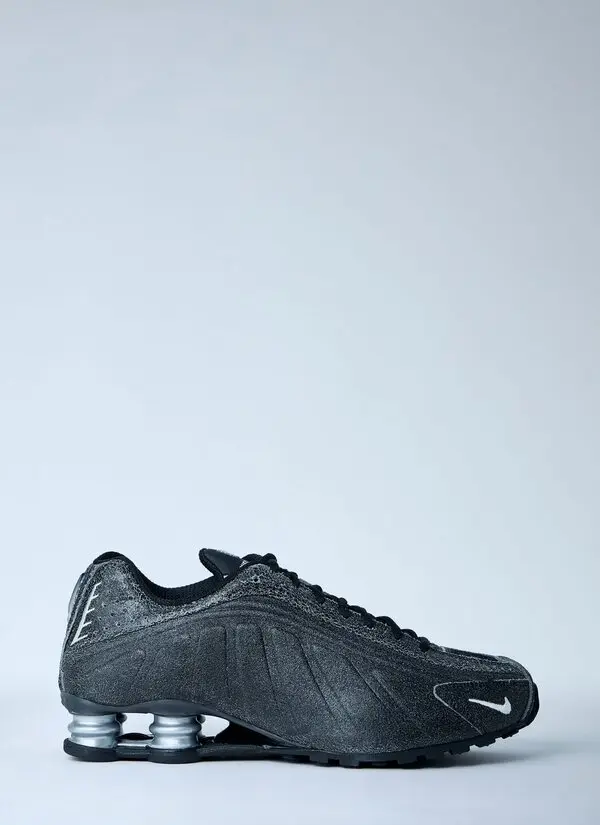 Nike Shox R4 Qs Sneakers - Grey