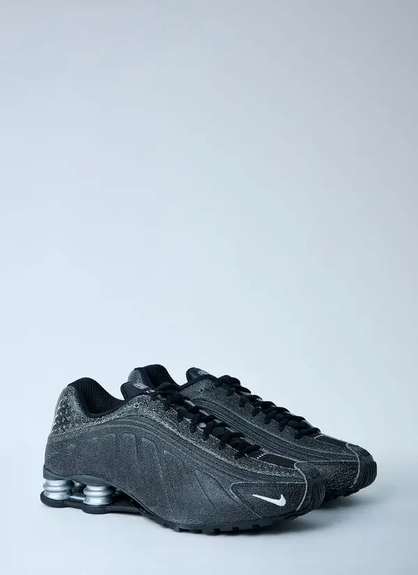 Nike Shox R4 Qs Sneakers - Grey