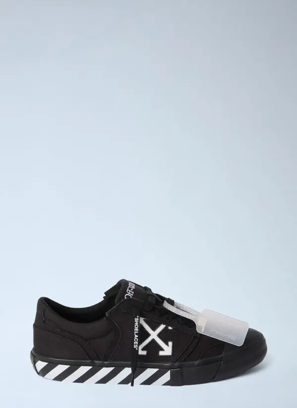 Off-White Vulcanized Undercut Sneakers - Black