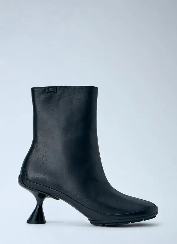 Camper Right Left Heel Boots - Black