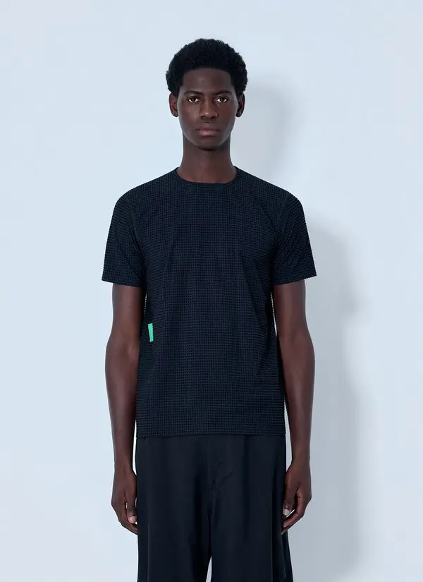 DISTRICT VISION Textured Crewneck T-shirt