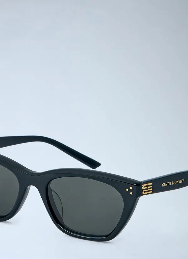 GENTLE MONSTER Gisele 01 Cat-eye Sunglasses