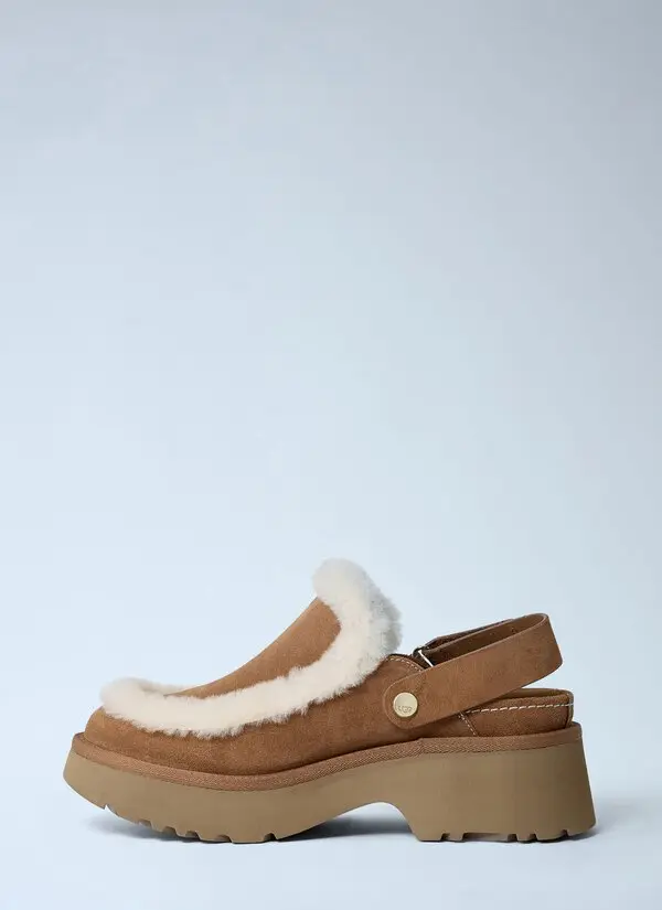 UGG Esmee Platform Clogs - Camel