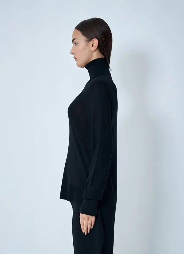 TOTEME Double-sleeve Turtleneck