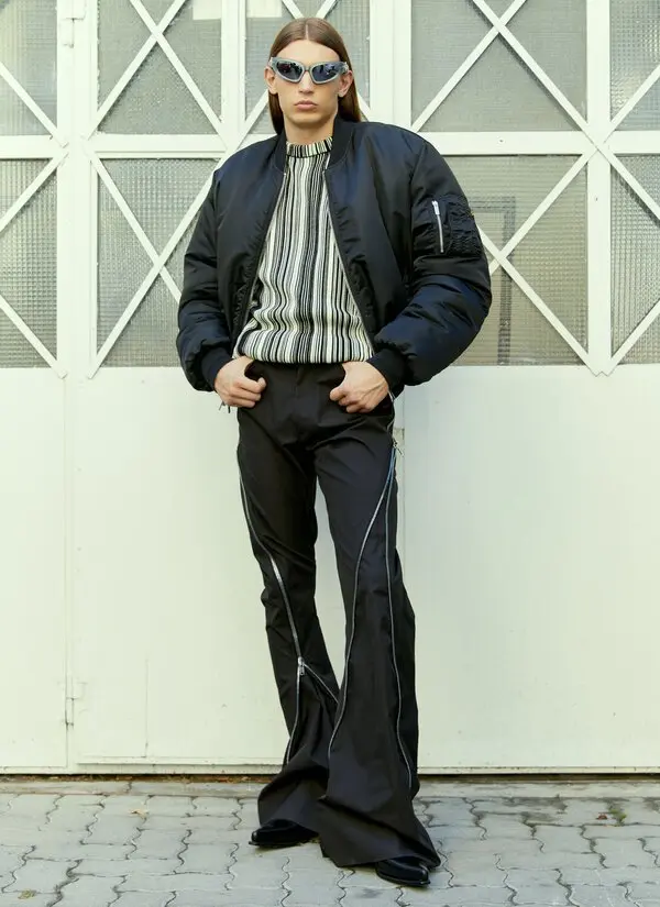 VTMNTS Glitched Knitted Sweater