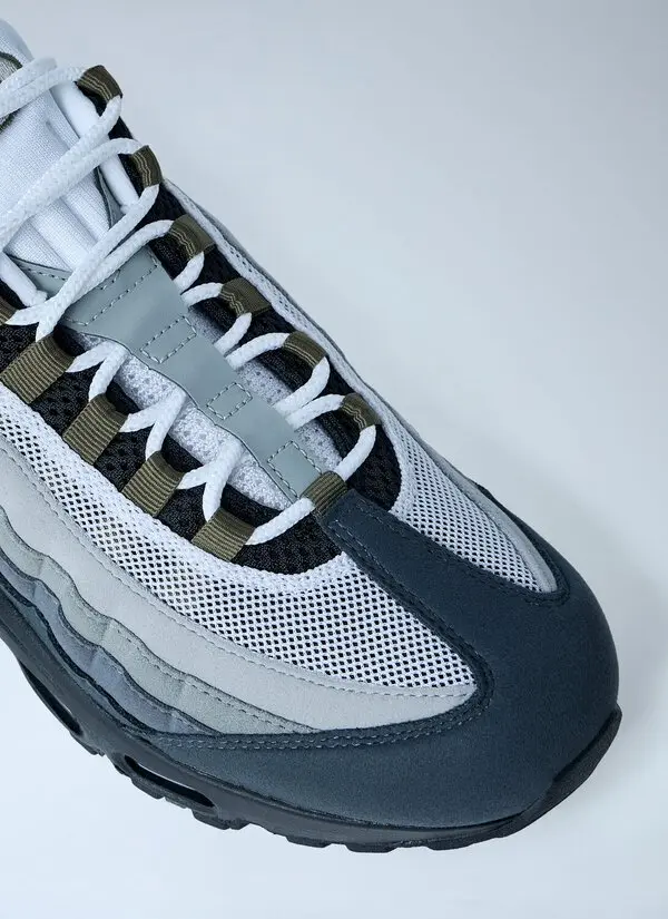 Nike Air Max 95 Sneakers - Grey