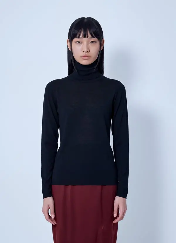Max Mara Turtleneck Wool Sweater - Black