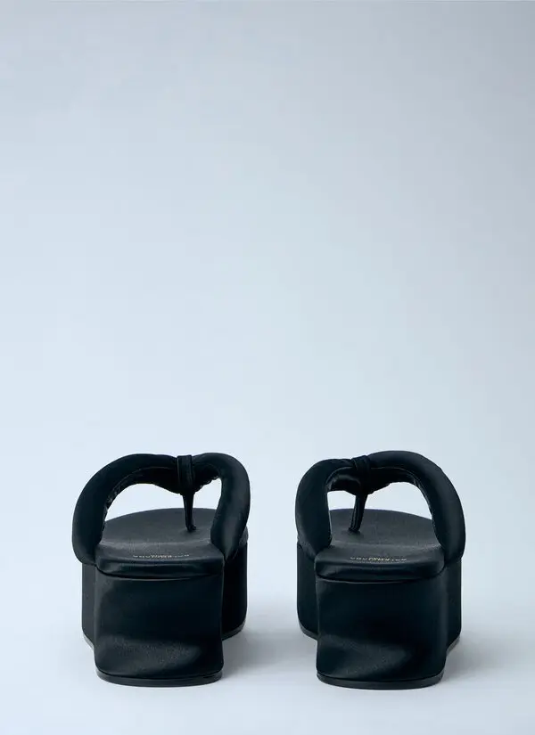Balenciaga Gaeta Thong Sandals