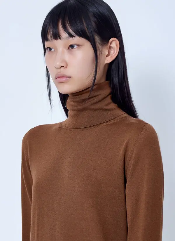 Max Mara Turtleneck Fine Knit Sweater