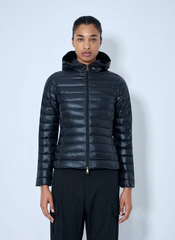 Moncler Igelhood Short Down Jacket - Black