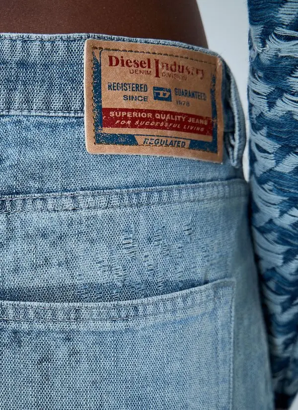 DIESEL® 1996 D-sire-fsh Jeans
