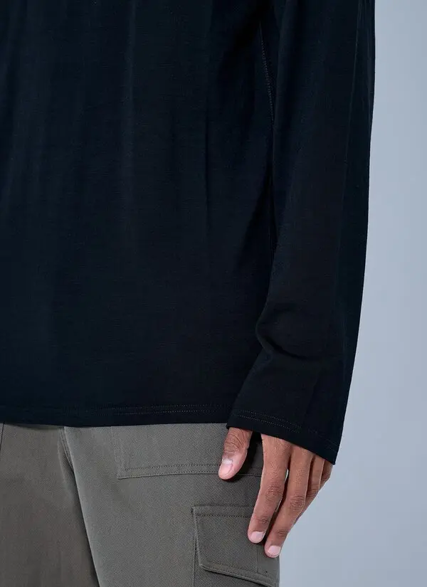 RIER Polar Jersey Turtleneck - Black