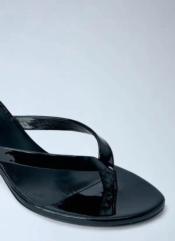 JUDE Rooty Leather Thong Sandals