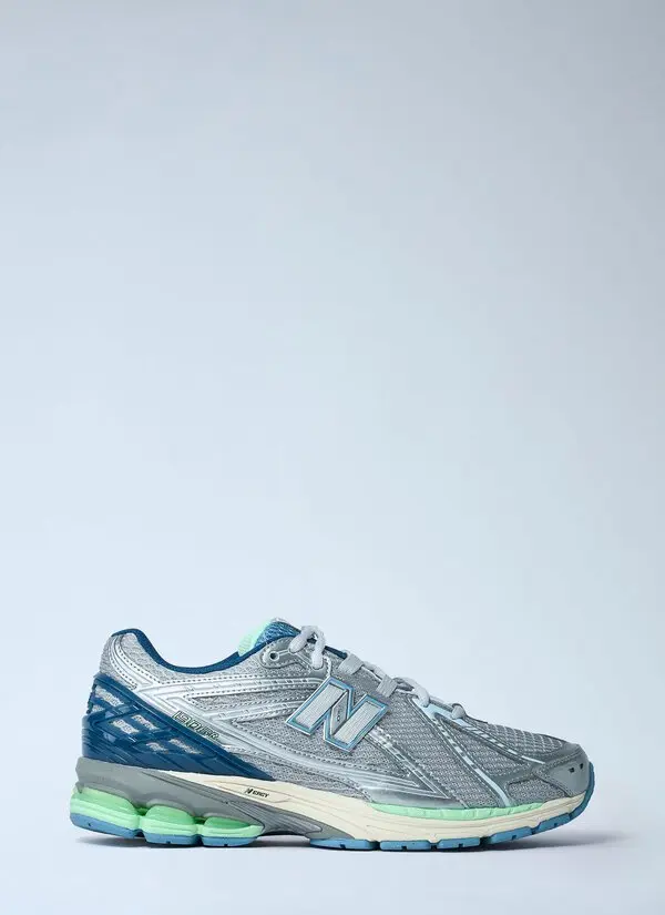 NEW BALANCE 1906r Sneakers - Silver
