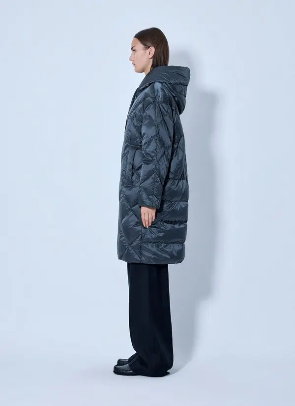 Max Mara Quilted Hooded Coat - Blue