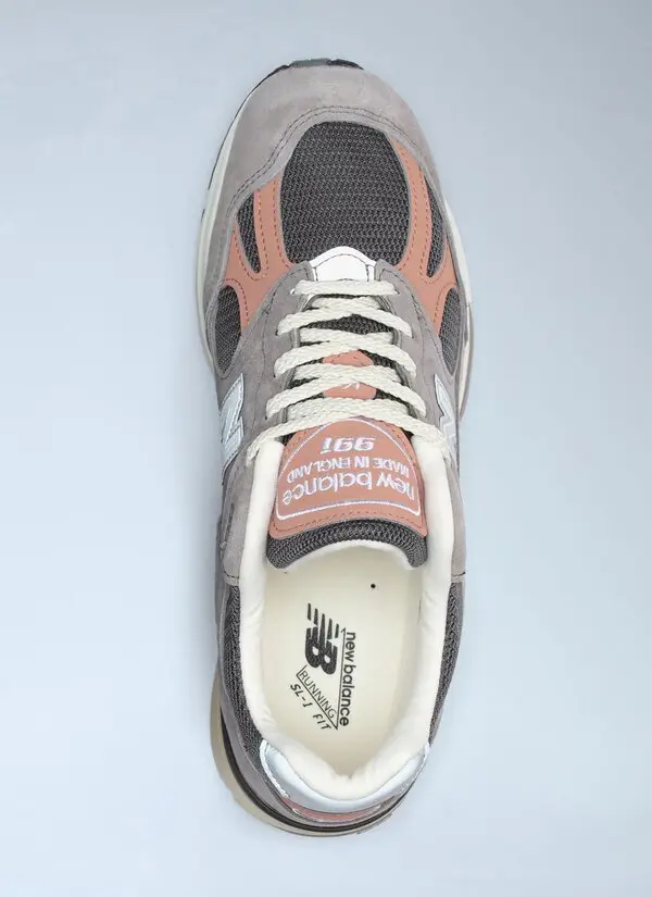 NEW BALANCE Made Inv2 Sneakers - Grey
