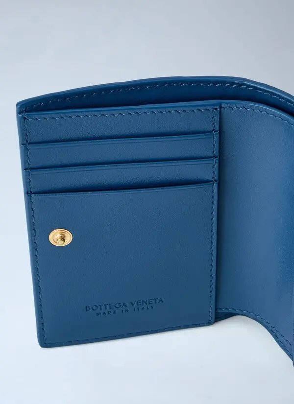 Bottega Veneta Intrecciato Small Bi-fold Wallet