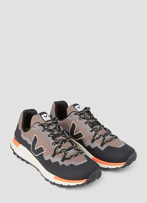 VEJA Fitz Roy Trek Shell Sneakers