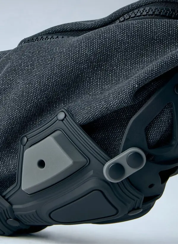 INNERRAUM Object M07 Crossbody Bag