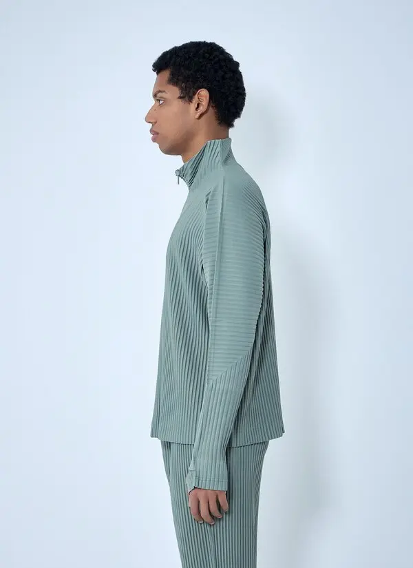 Issey Miyake Pleated Quater Zip-up Sweatshirt