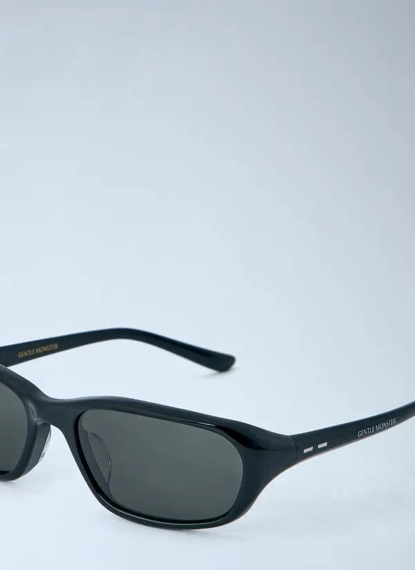 GENTLE MONSTER Hills 01 Wraparound Sunglasses