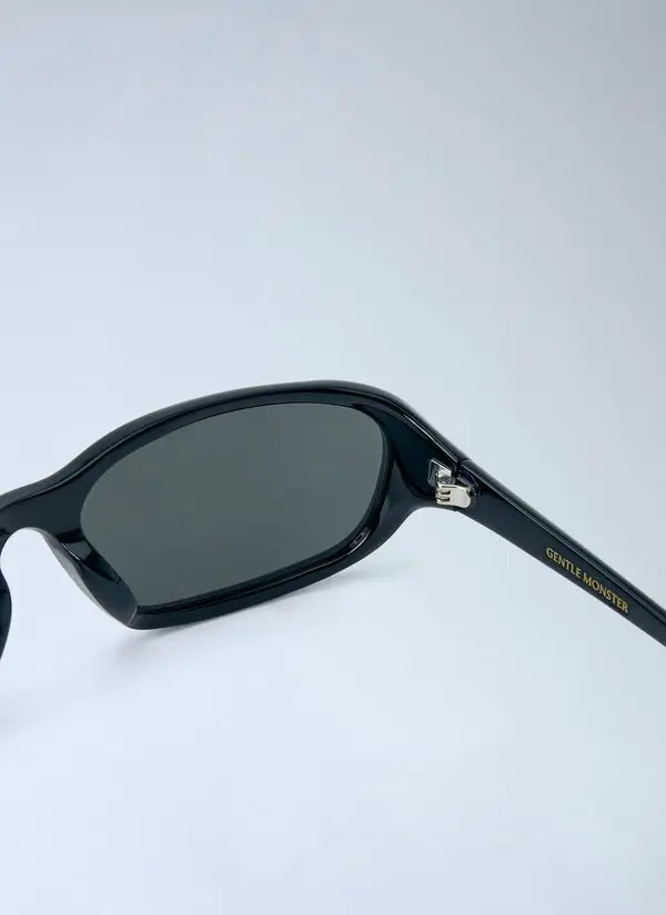 GENTLE MONSTER Hills 01 Wraparound Sunglasses