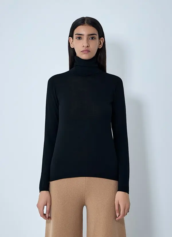 Max Mara Wool Turtleneck Sweater - Black