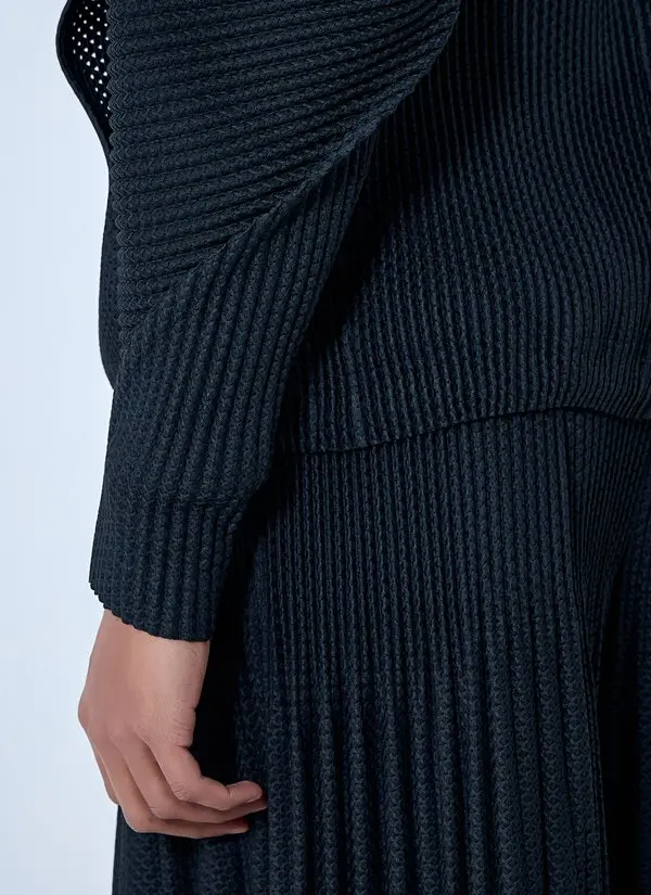 Issey Miyake Pleated Zip-up Hooded Sweater