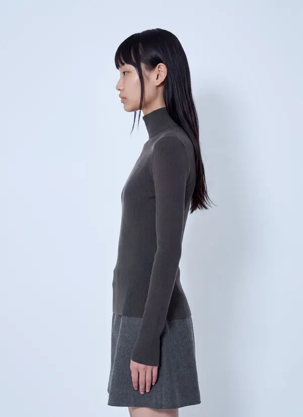 Max Mara Ribbed Turtleneck Sweater