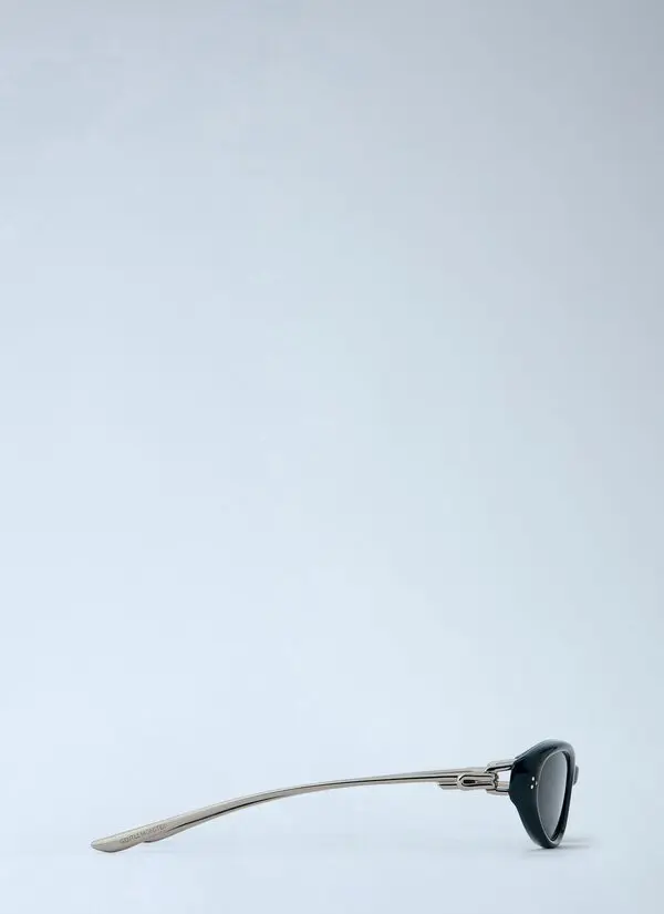 GENTLE MONSTER Crepe 01 Cat-eye Sunglasses