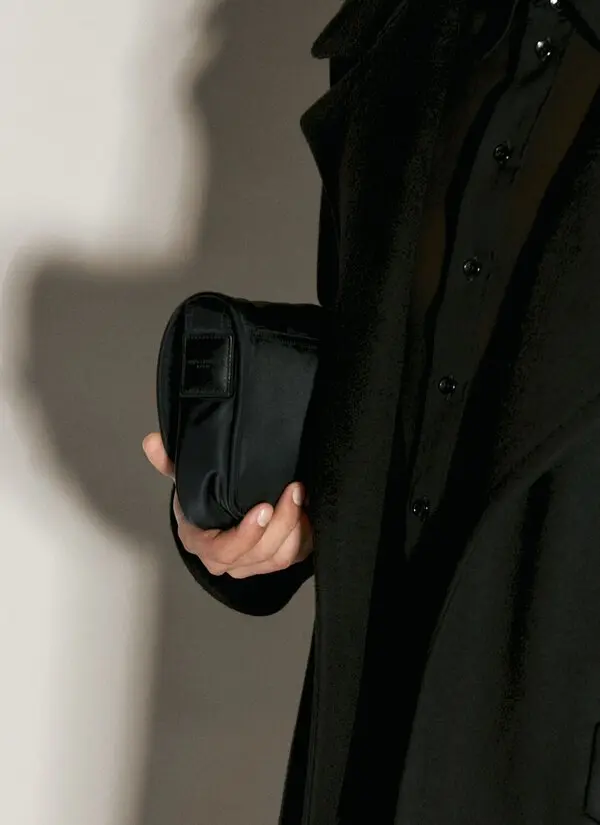 Saint Laurent Niki Small Messenger Bag