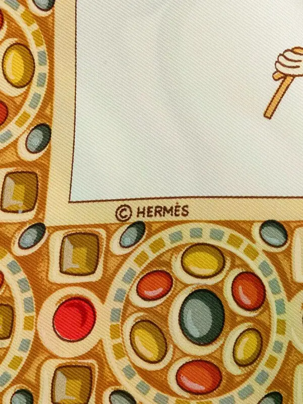Hermès 1990-2010 Le Triomphe Du Paladin Silk Scarf Scarves