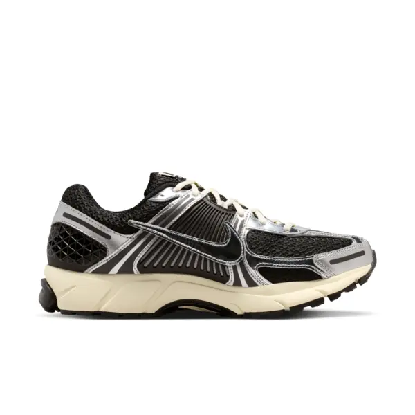 Nike Zoom Vomero 5 Shoes - Black