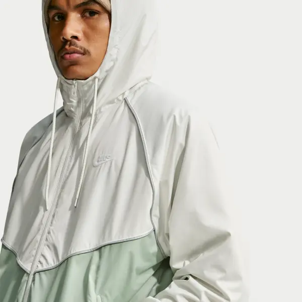Nike Windrunner Loose Storm-fit Jacket