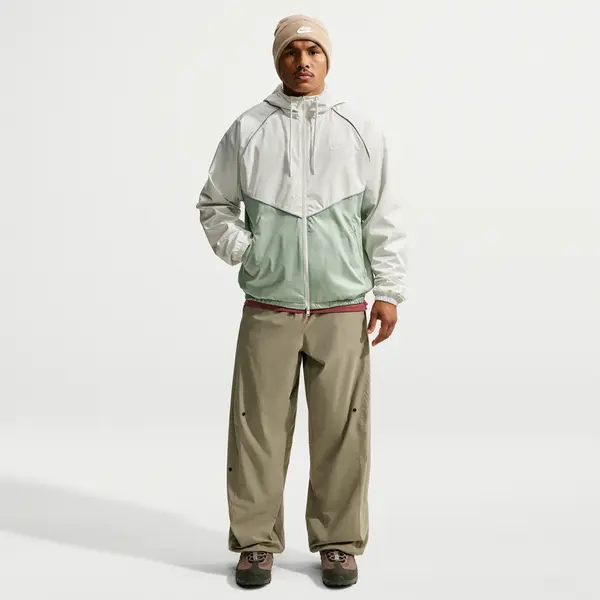 Nike Windrunner Loose Storm-fit Jacket