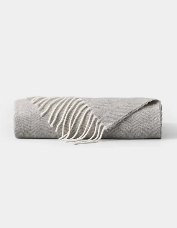 Cozy Earth Bamboo Herringbone Tassel Throw - Cloud