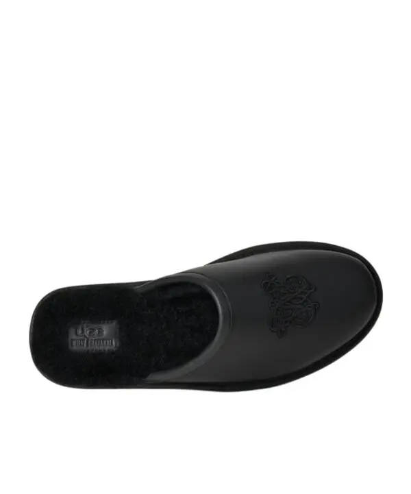UGG All Gender Hotel Chavarria Slipper