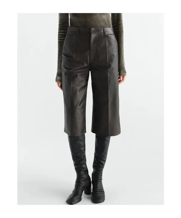 LEMAIRE Bermuda Shorts In Glossy Leather - Coffee