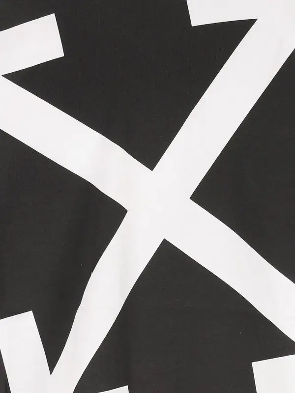 Off-White Long-sleeve T-shirt
