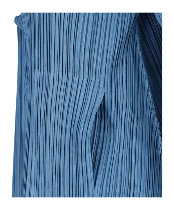 Issey Miyake Mellow Pleats Open Cardigan - Sky-blue