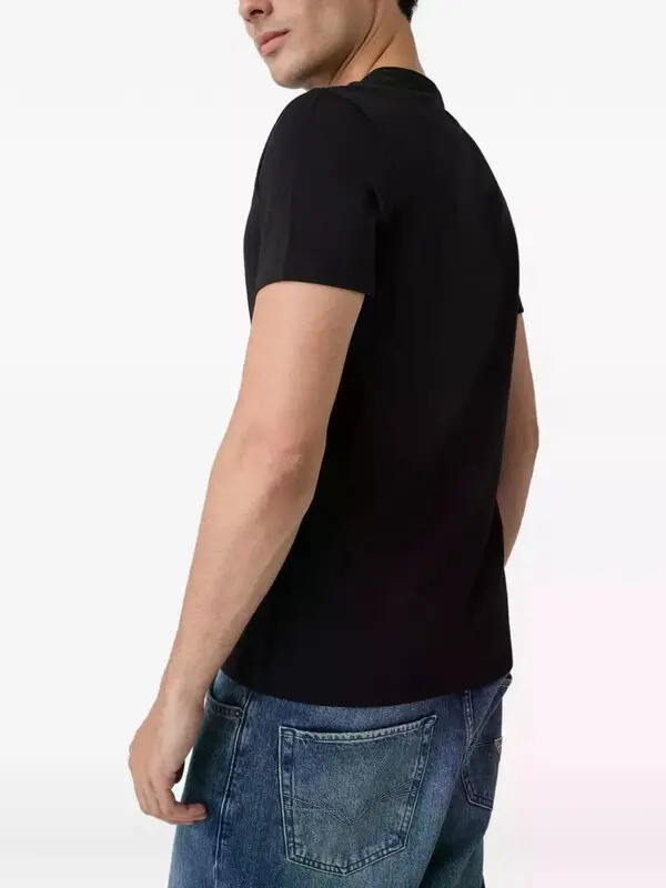 Guess Crew-neck T-shirt