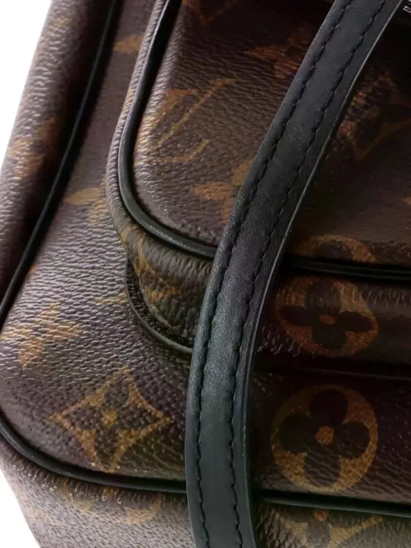 LOUIS VUITTON Passy Handbag Monogram Canvas Crossbody Bag