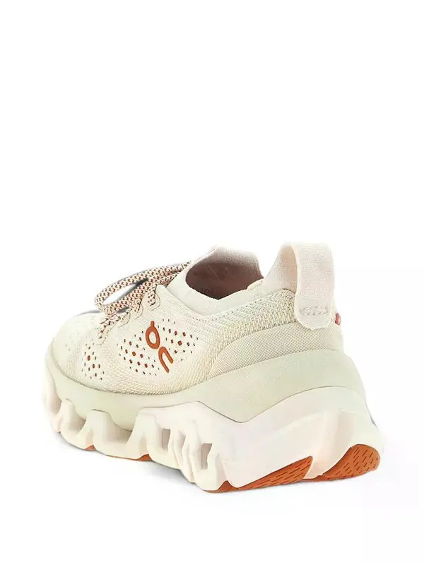 On Cloud X Tempo Sneakers