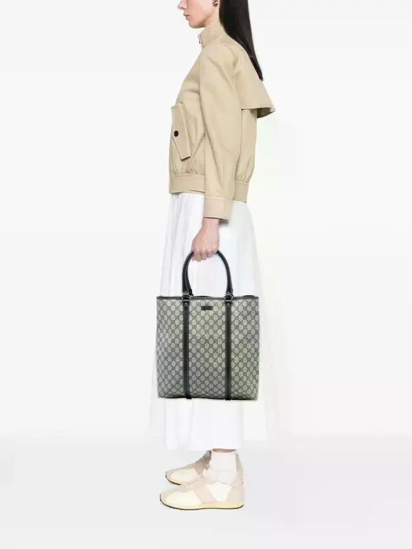 Gucci 2016-2026 Gg Supreme Joy Vertical Tote Bag
