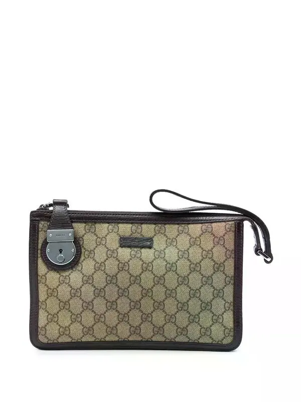 Gucci 2016-2026 Gg Supreme Clutch Bag