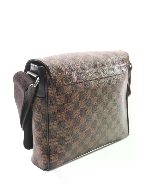 LOUIS VUITTON 2017 Damier Ebene District Pm Crossbody Bag