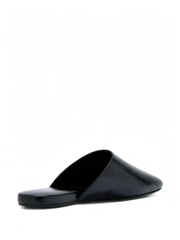 NEOUS Nusakan Eel Skin Mules