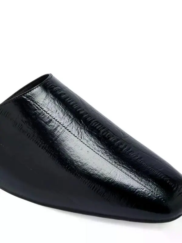 NEOUS Nusakan Eel Skin Mules