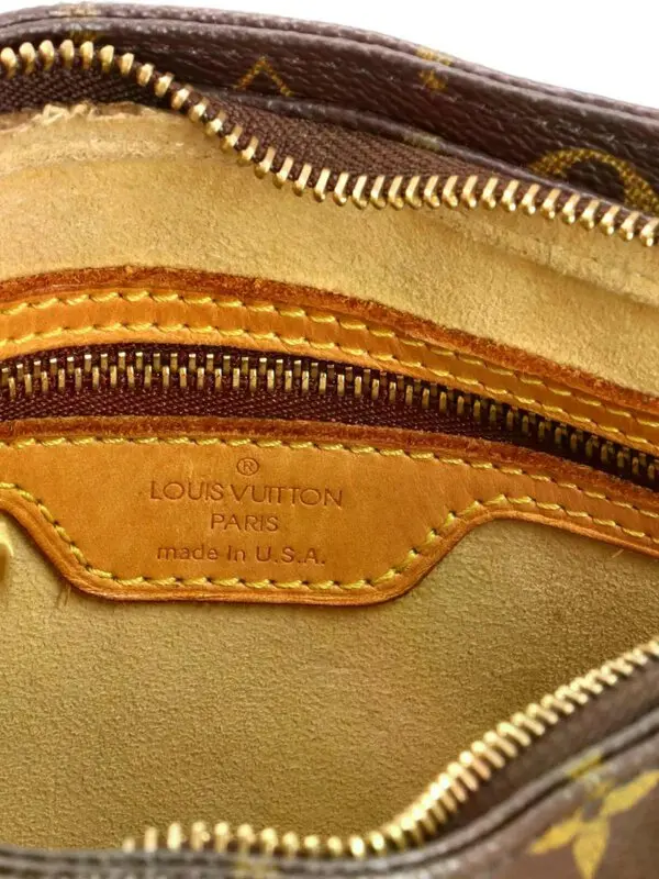 LOUIS VUITTON Looping Handbag Monogram Canvas Mm Satchel